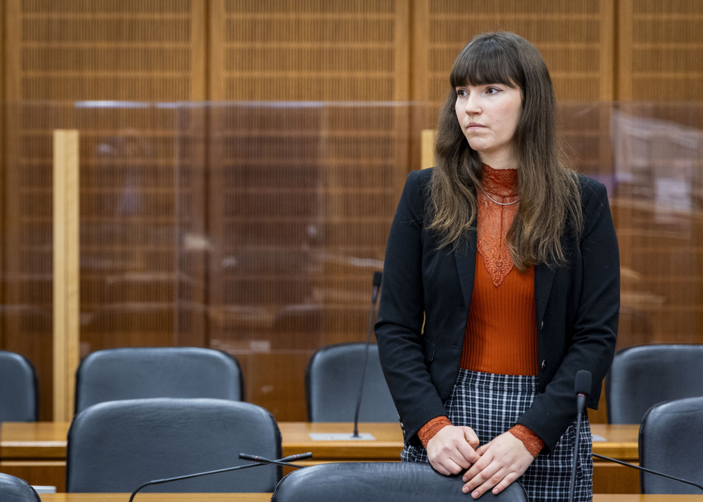 Landgericht bestätigt Urteil gegen Klima-Kleberin Carla Hinrichs – und ... Landgericht bestätigt Urteil gegen Klima-Kleberin Carla Hinrichs – und ...