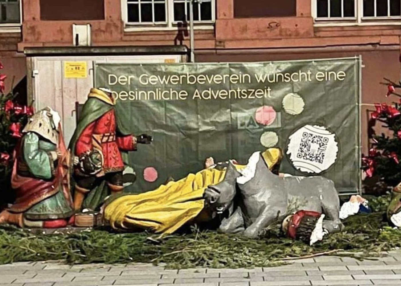 Krippen-Schändung in Rüsselsheim: Maria und Josef Hände und Köpfe ...